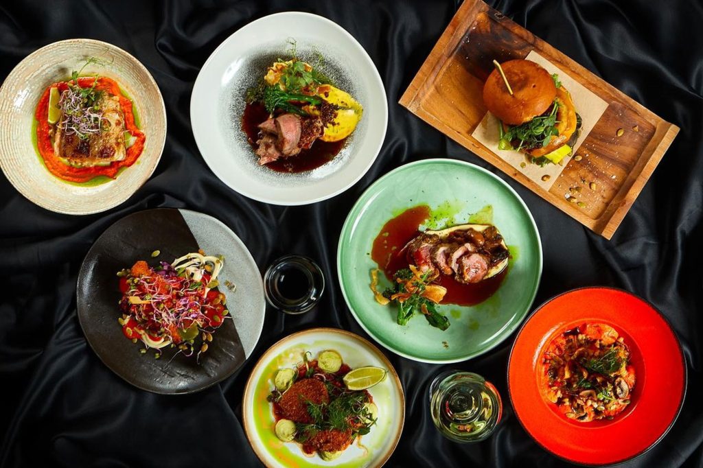 Reykjavík’s 15 Best Restaurants (and Must-Try Dishes) 2025