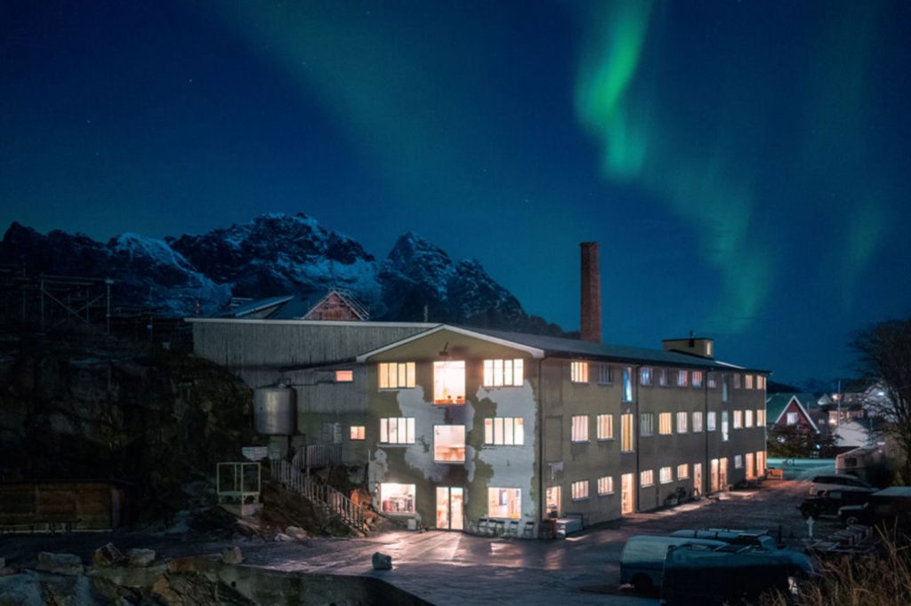 The 15 Best Hotels to Stay in Norway to See the Northern Lights